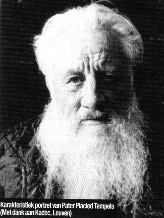 Revue 42 page 47 « En mémoire du Père Placide Tempels » - Mémoires du Congo